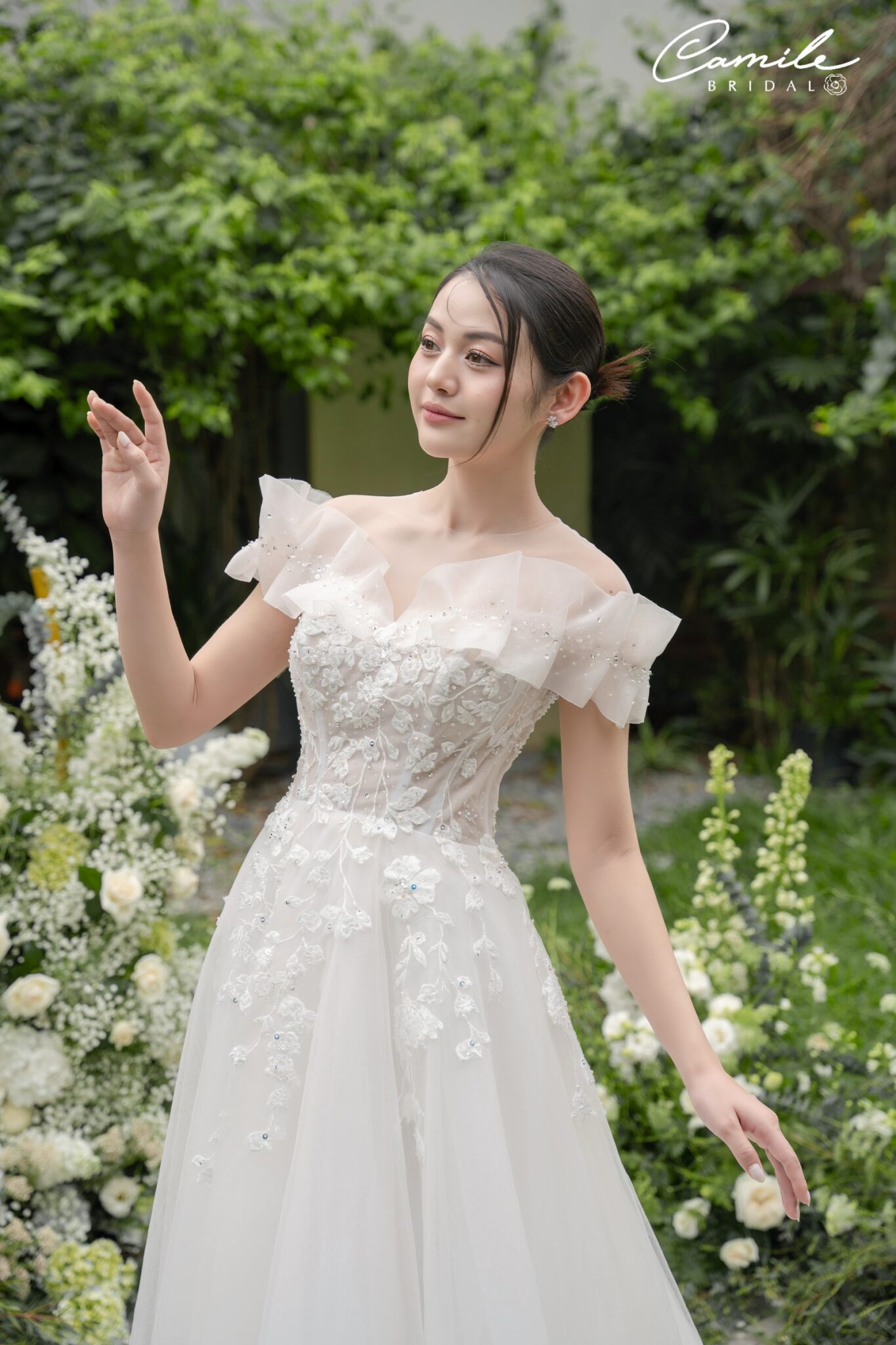 Look 2 of Váy Tiệc - Váy dự tiệc cưới đơn giản đẹp mà sang trọng ...