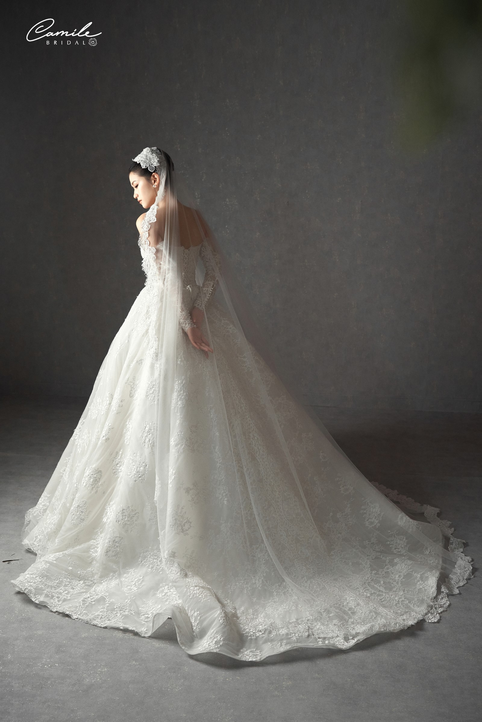 𝐋𝐨𝐨𝐤 𝟎𝟏 𝐨𝐟 𝐂𝐚𝐭𝐡𝐞𝐫𝐢𝐧𝐞 𝐂𝐨𝐥𝐥𝐞𝐜𝐭𝐢𝐨𝐧 - Tuyệt Tác Váy Cưới Sang Trọng, Cổ ...