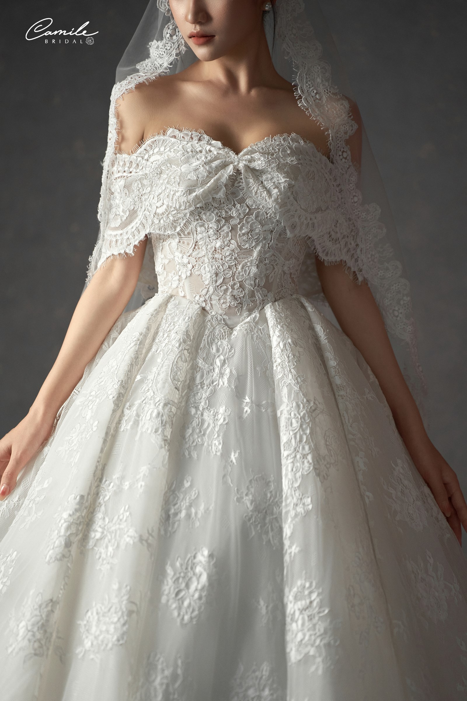 𝐋𝐨𝐨𝐤 𝟎𝟏 𝐨𝐟 𝐂𝐚𝐭𝐡𝐞𝐫𝐢𝐧𝐞 𝐂𝐨𝐥𝐥𝐞𝐜𝐭𝐢𝐨𝐧 - Tuyệt Tác Váy Cưới Sang Trọng, Cổ ...