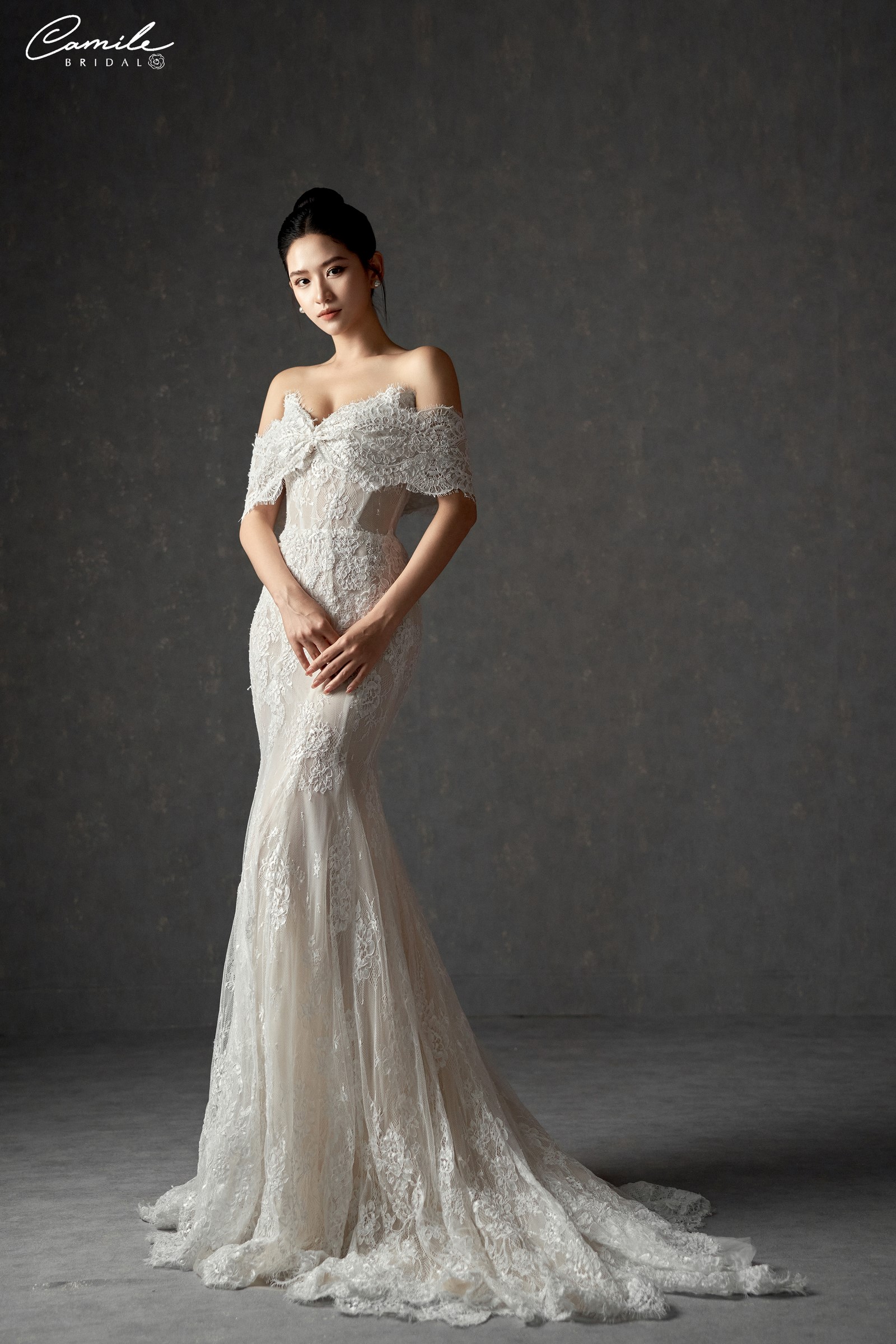 𝐋𝐨𝐨𝐤 𝟎𝟓 𝐨𝐟 𝐂𝐚𝐭𝐡𝐞𝐫𝐢𝐧𝐞 𝐂𝐨𝐥𝐥𝐞𝐜𝐭𝐢𝐨𝐧 - Tuyệt Tác Váy Cưới Hiện Đại Dành Cho ...