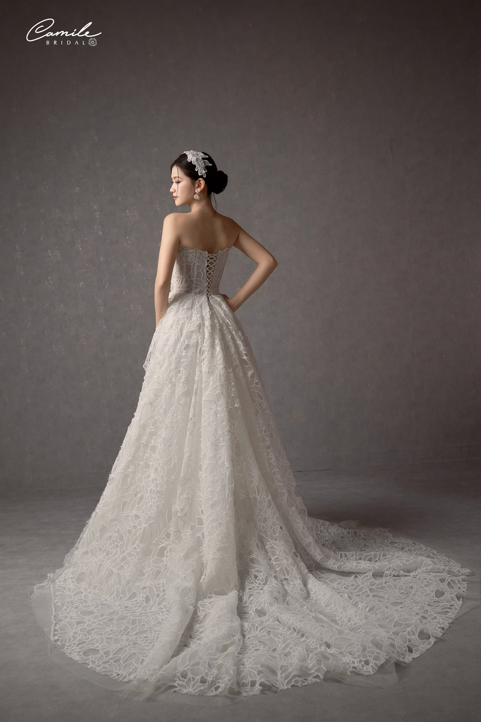 𝐋𝐨𝐨𝐤 𝟏𝟕 𝐨𝐟 𝐂𝐚𝐭𝐡𝐞𝐫𝐢𝐧𝐞 𝐂𝐨𝐥𝐥𝐞𝐜𝐭𝐢𝐨𝐧 - Biểu Tượng Của Vẻ Đẹp Thanh Lịch Và ...